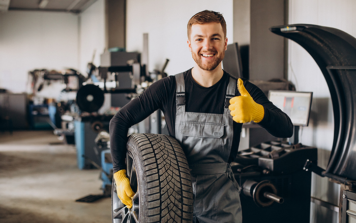 La mécanique auto m’intéresse de plus en plus et j’aimerais apprendre...